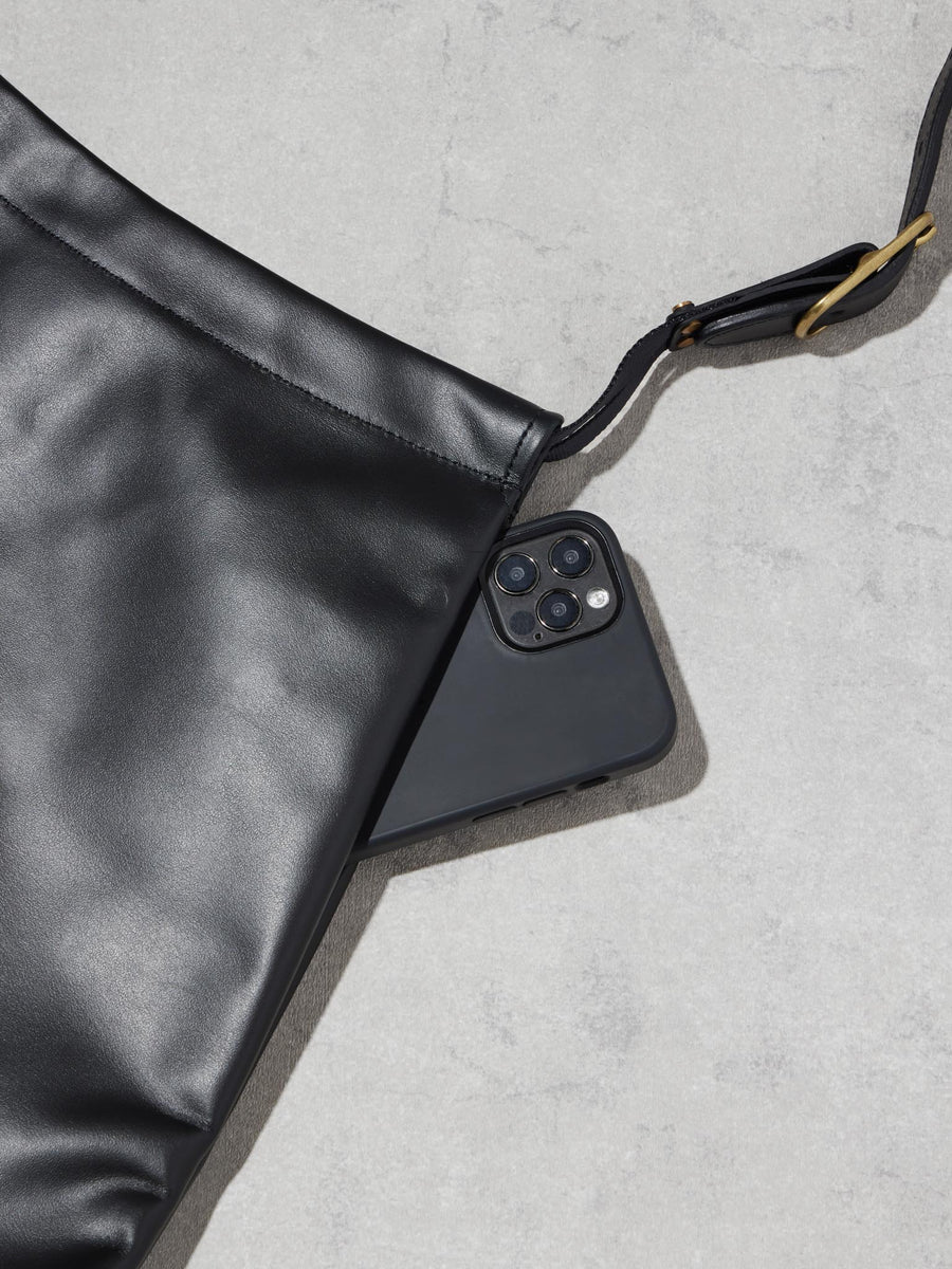 TRIANGLE SHOULDER / M – texnh